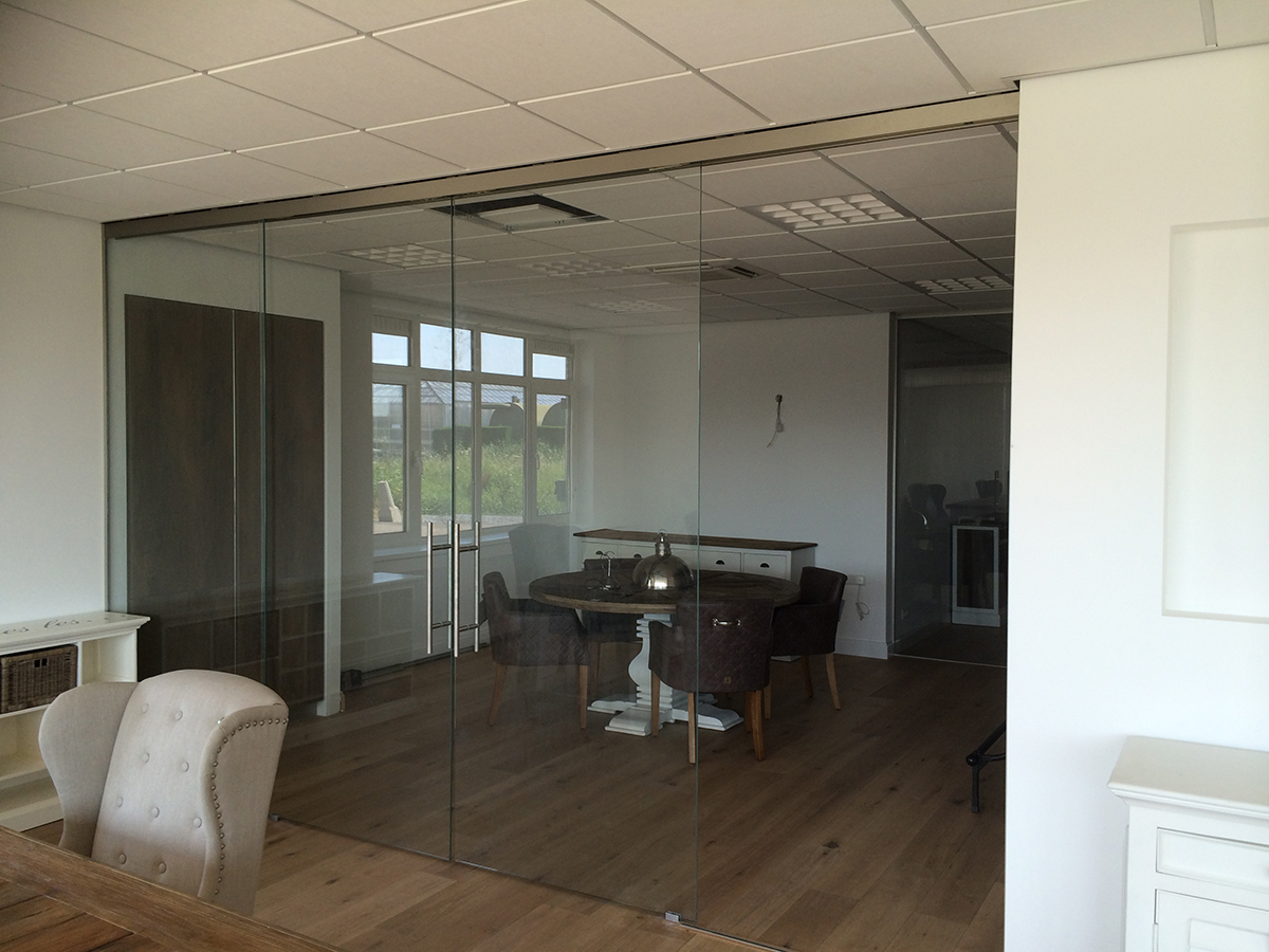 Glazen scheidingswanden - Designed Glas